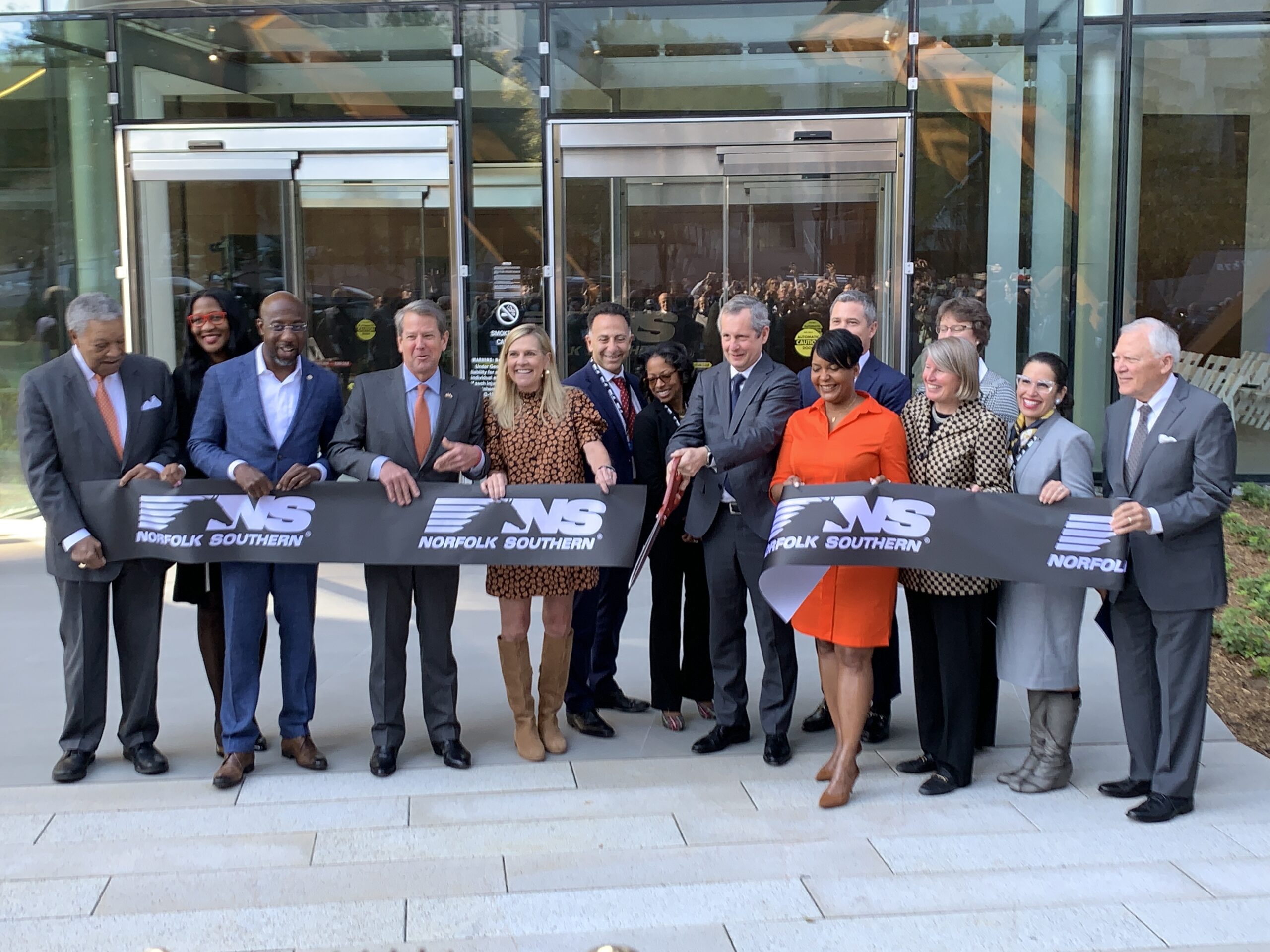 Norfolk Southern Opens New Headquarters Primed for Post-Pandemic Work ...